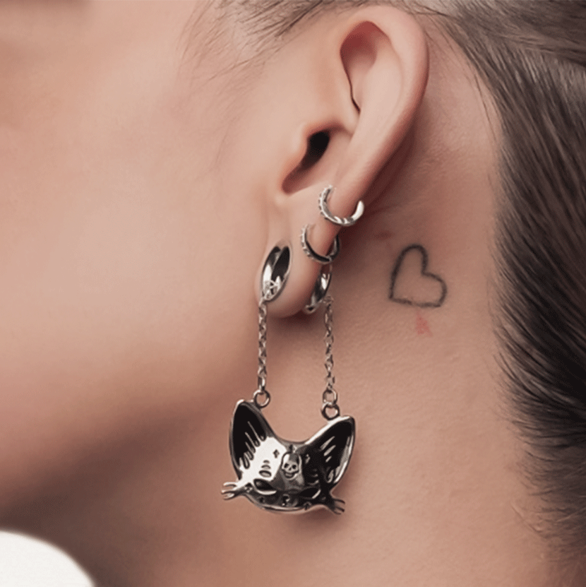 DANGLES – Vint'Age Plugs & Piercings